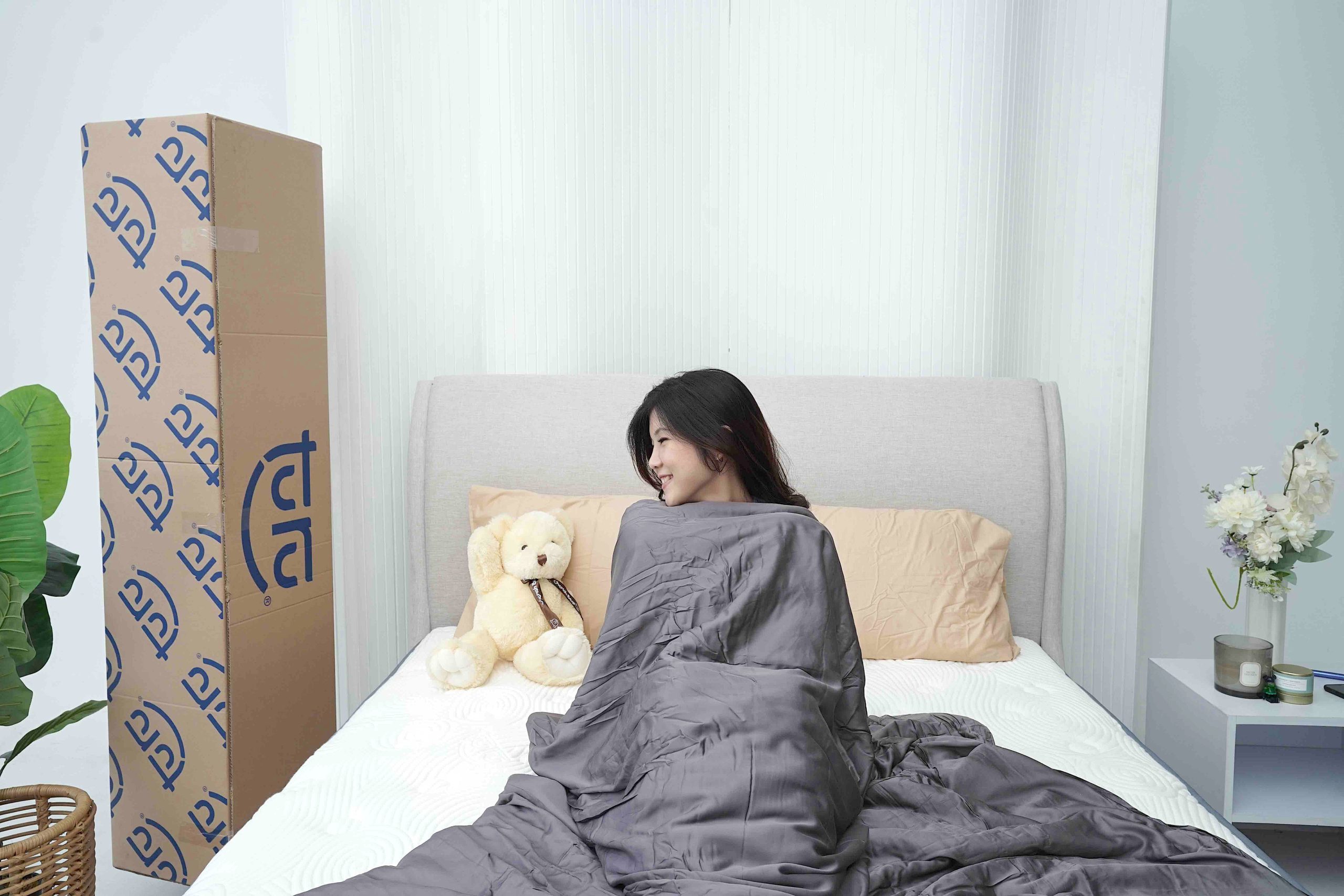 Melangkah Menuju Mimpi Indah Dengan Tidur Bersama Weighted Blanket ...
